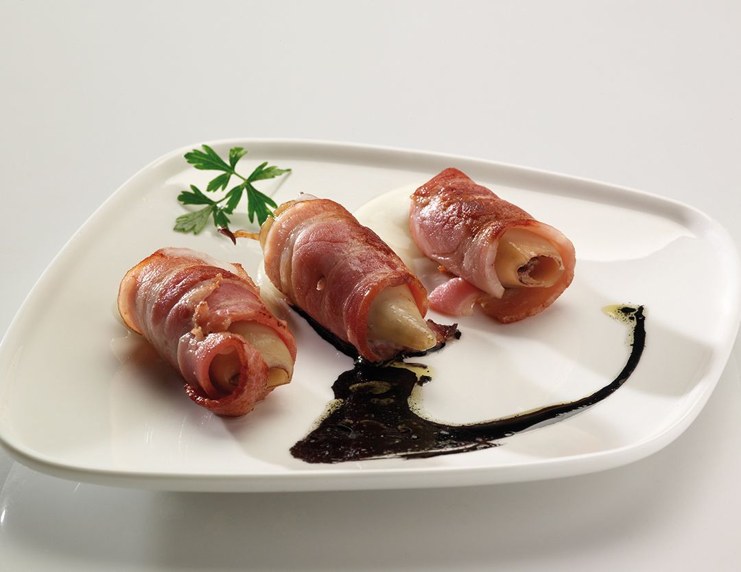 Ataditos de chipirón con crema de patata - Cata la lata